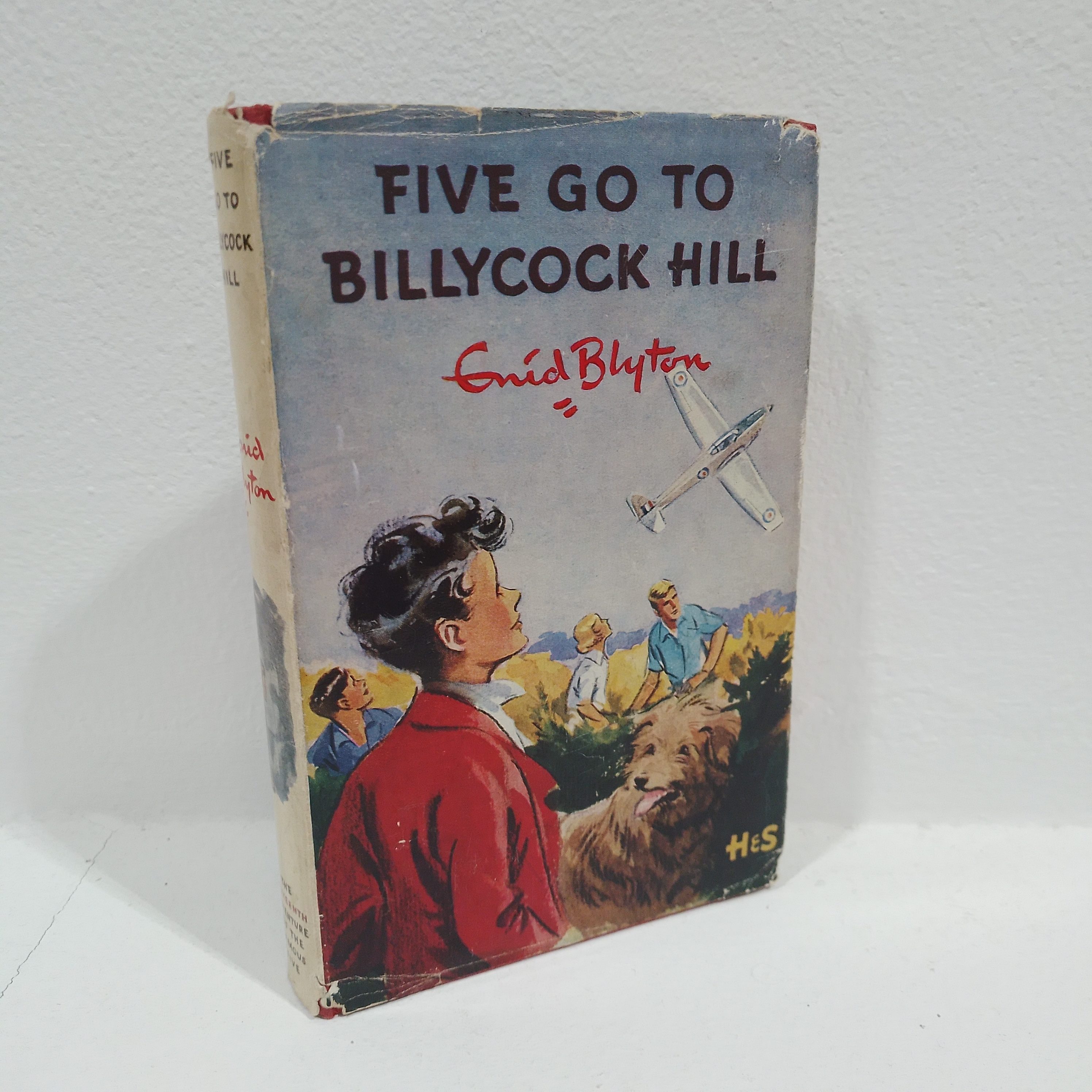 [SOLD] Enid Blyton - Five Go To Billycock Hill - 1957 First Edition ...