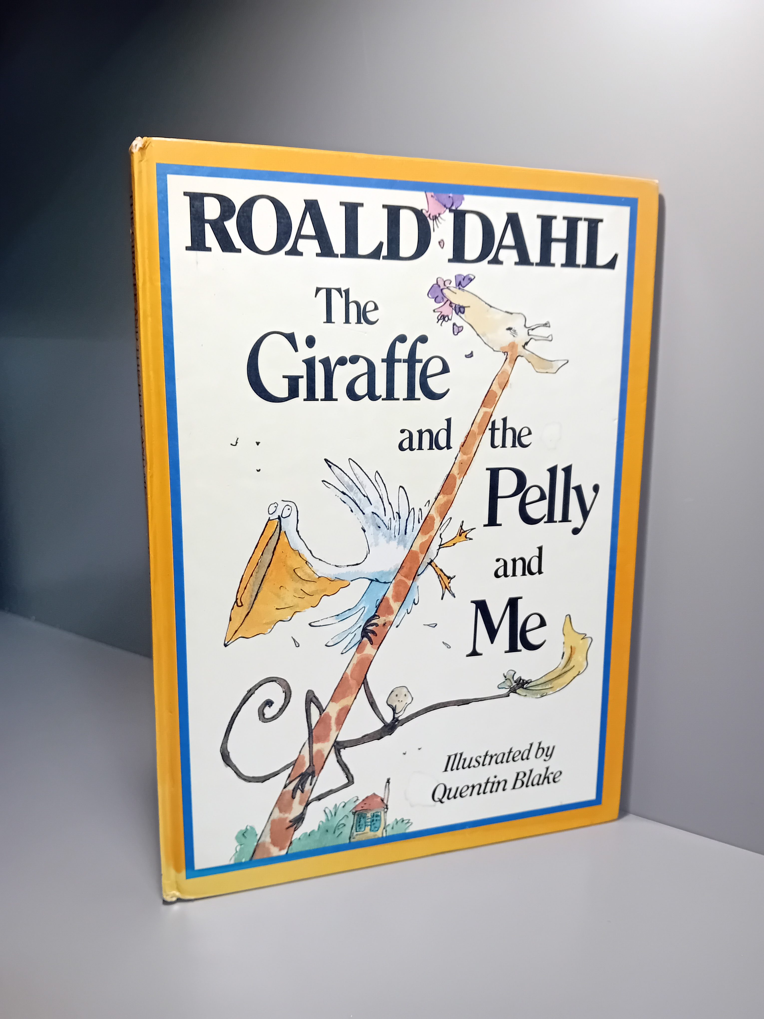 Roald Dahl - The Giraffe, the Pelly and Me - First Edition 1985 ...