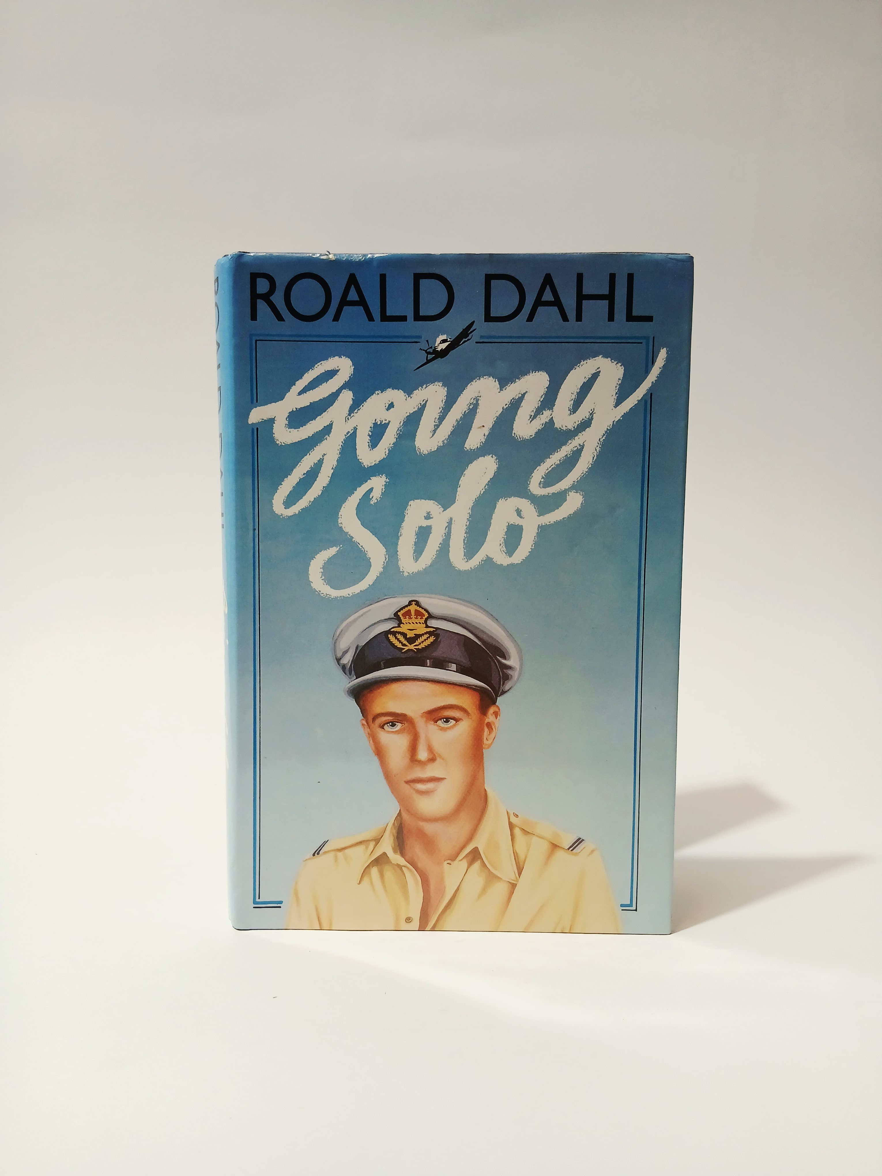 Roald Dahl - Going Solo - First Edition 1986 - Zerzura Rare Books